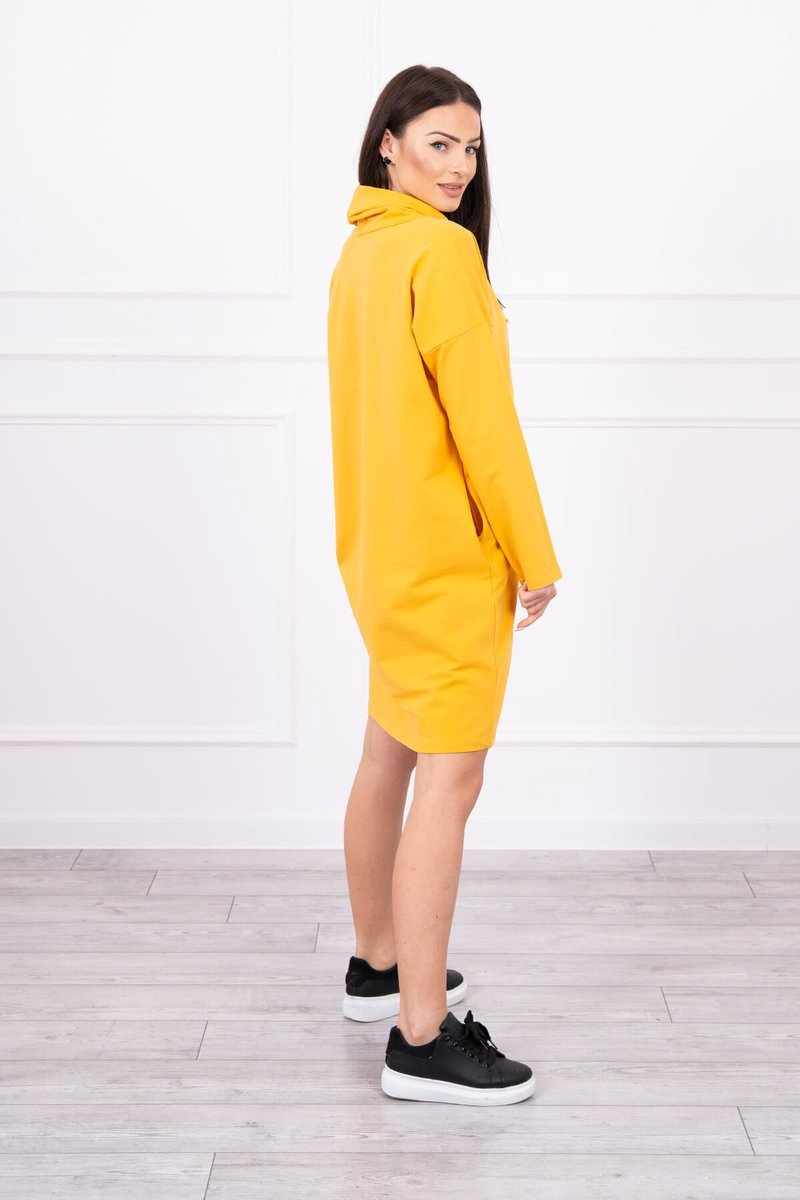 Rochie mustar casual-sport cu guler si snur decorativ