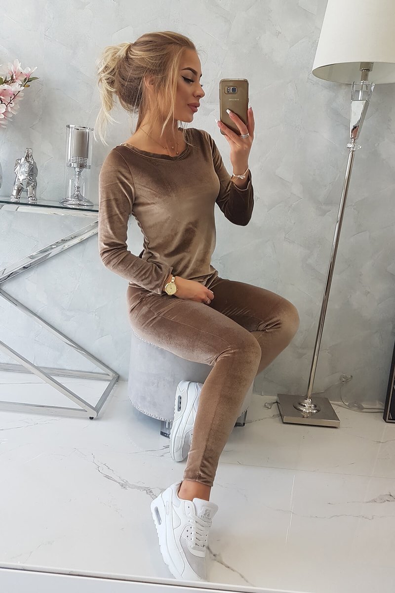 Trening din catifea dama maro
