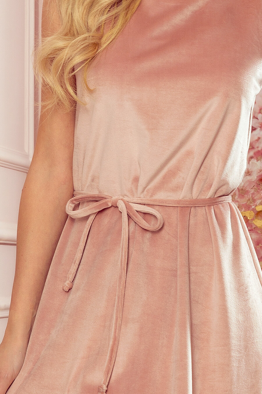 Rochie din catifea roz fara maneci cu cordon